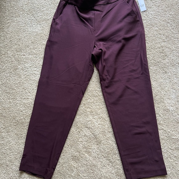 GAP | Pants & Jumpsuits | Cute Wine Colored Pants From Gap | Poshmark